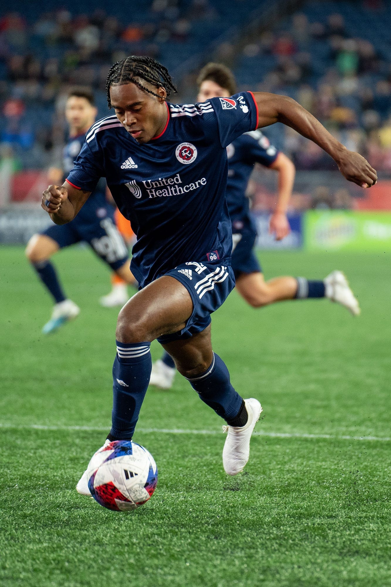 Halftime Tactical Switch Helps Revs Defeat Charlotte FC